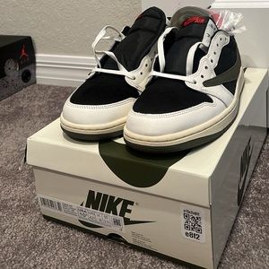 Travis Scott | Shoes | Olive Travis Scott Sneakers | Poshmark